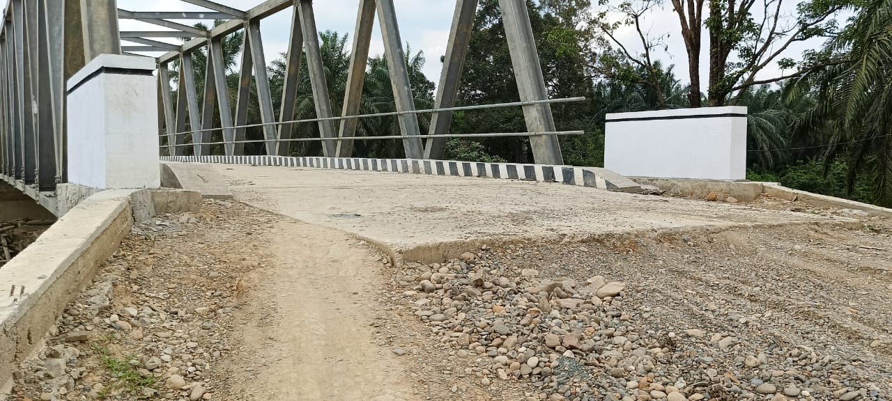 Timbunan Oprit Jembatan Simpang Kiri Amblas, Dinas PUPR Aceh Tamiang ...
